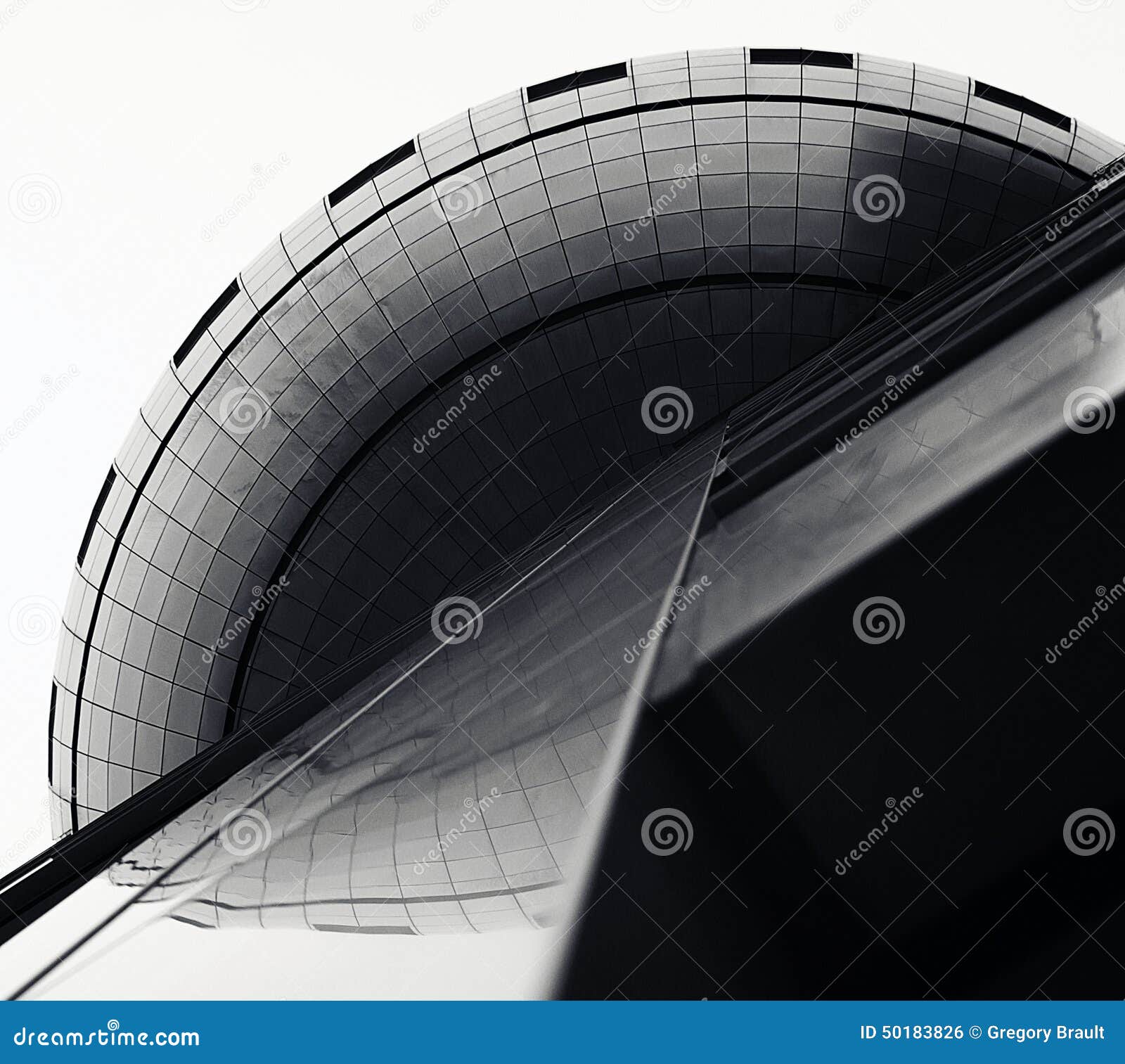 Building Highlights Its Variable Surfaces, Geometric Lines and Curves ...