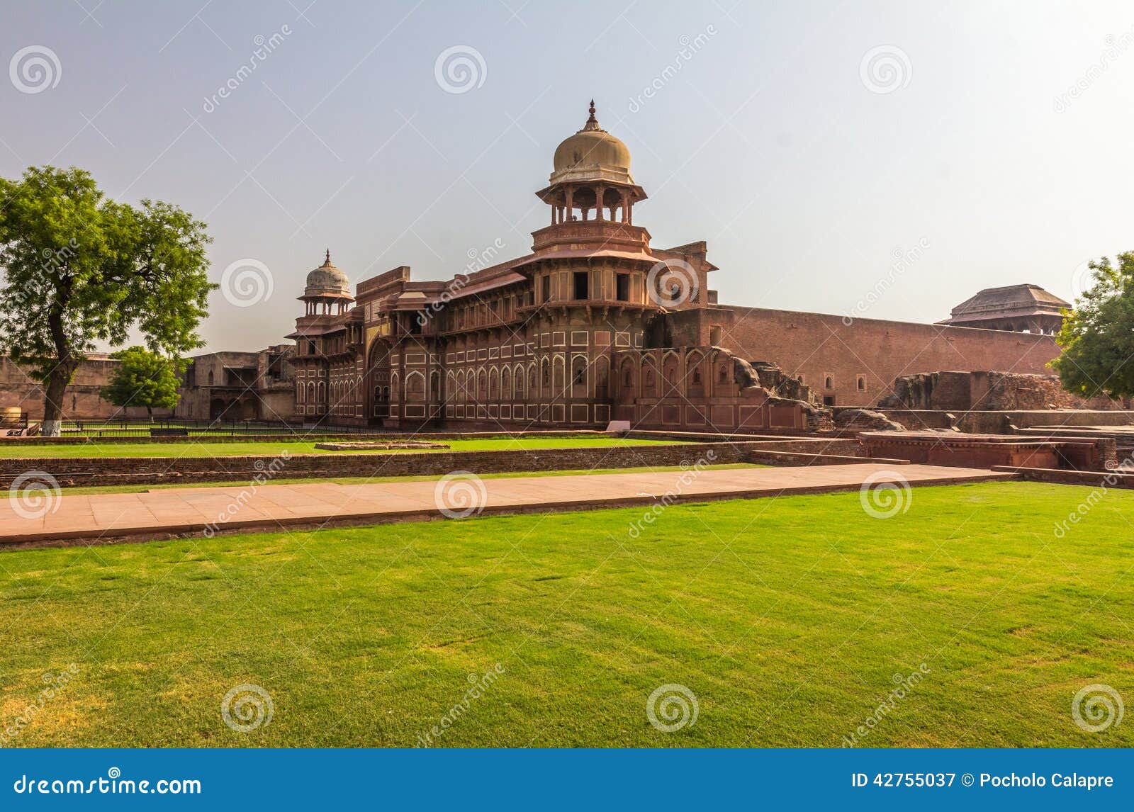 Building inside Agra Fort stock image. Image of medival - 42755037