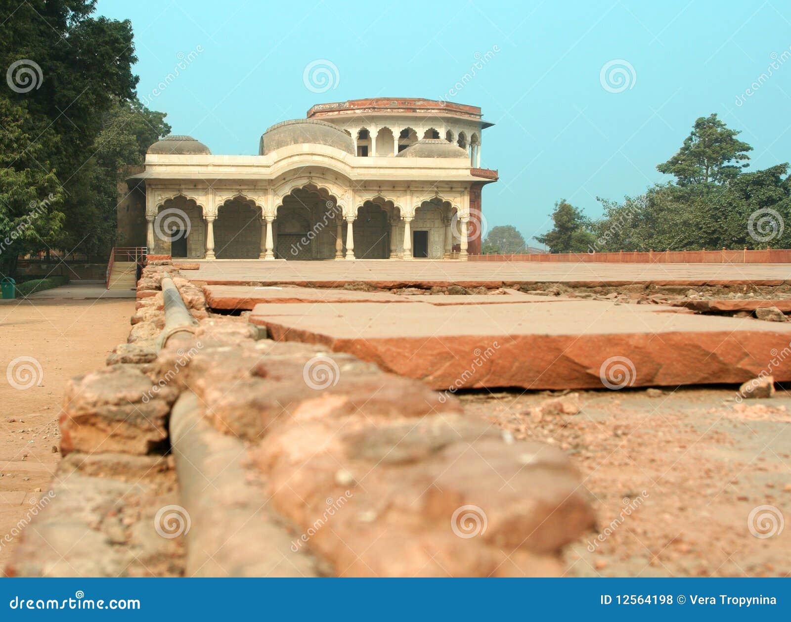 Building Inside the Red Fort Stock Photo - Image of courtyard, ancient ...