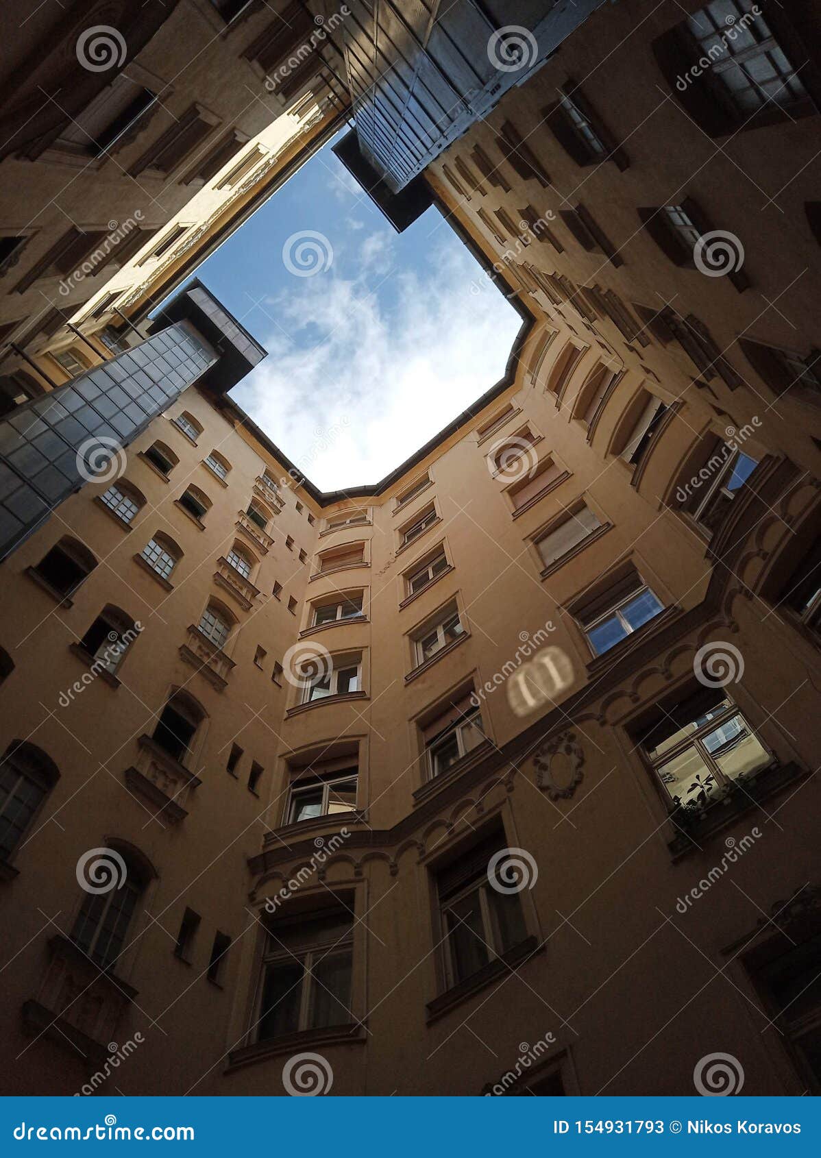 Building Interior, Looking Up Stock Image - Image of stayed, wide ...