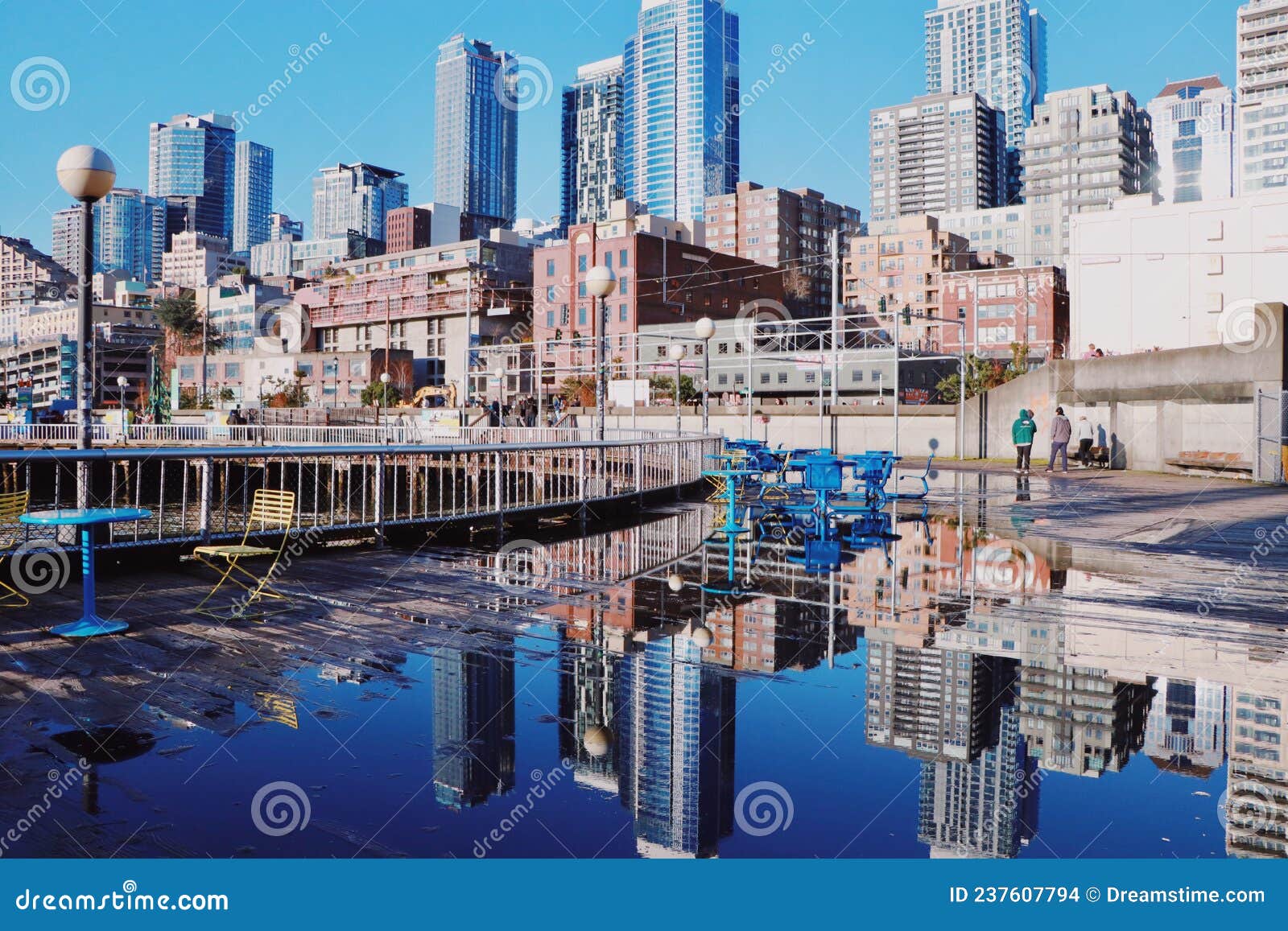 Building Inverted Reflection in Water Stock Photo - Image of reflection ...