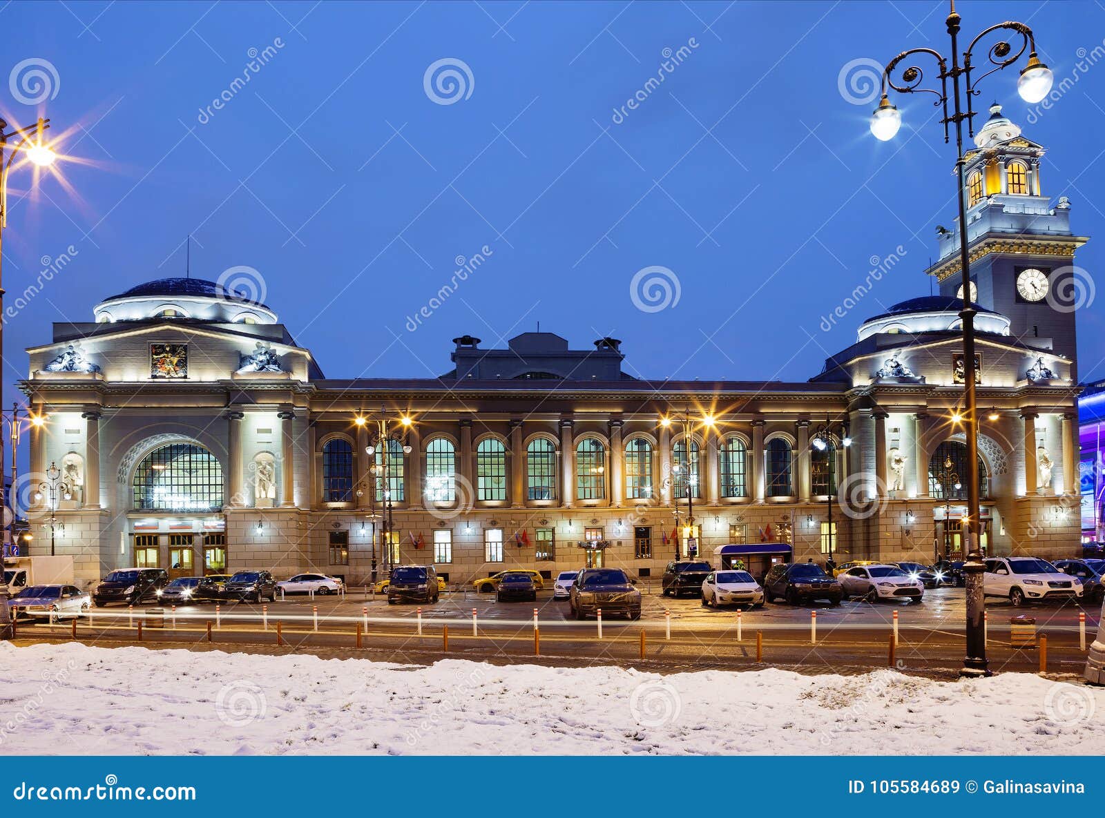 The Building of the Kiev Station in Moscow Editorial Stock Image ...