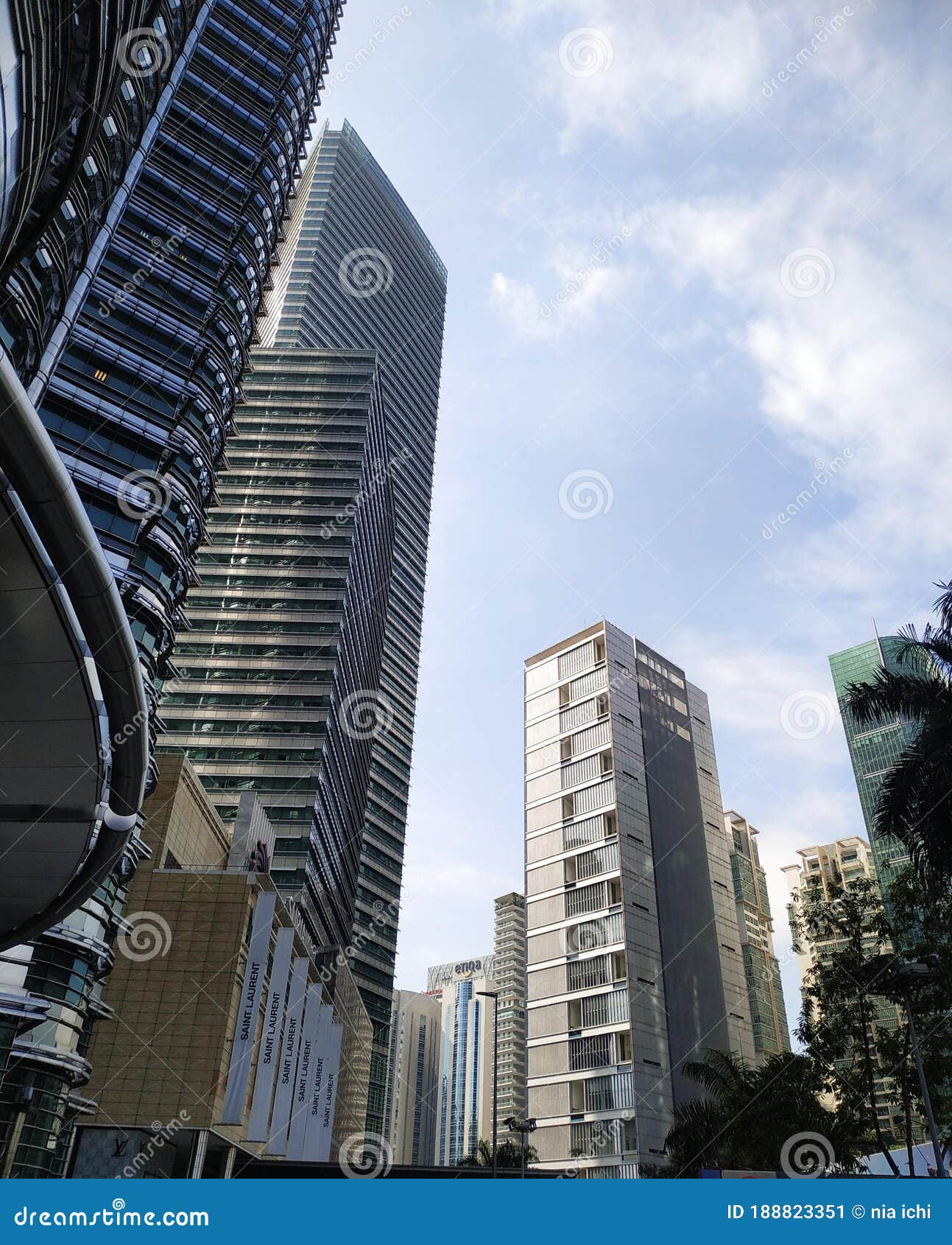 Building at Klcc Area, Malaysia Editorial Photo - Image of malays, city ...