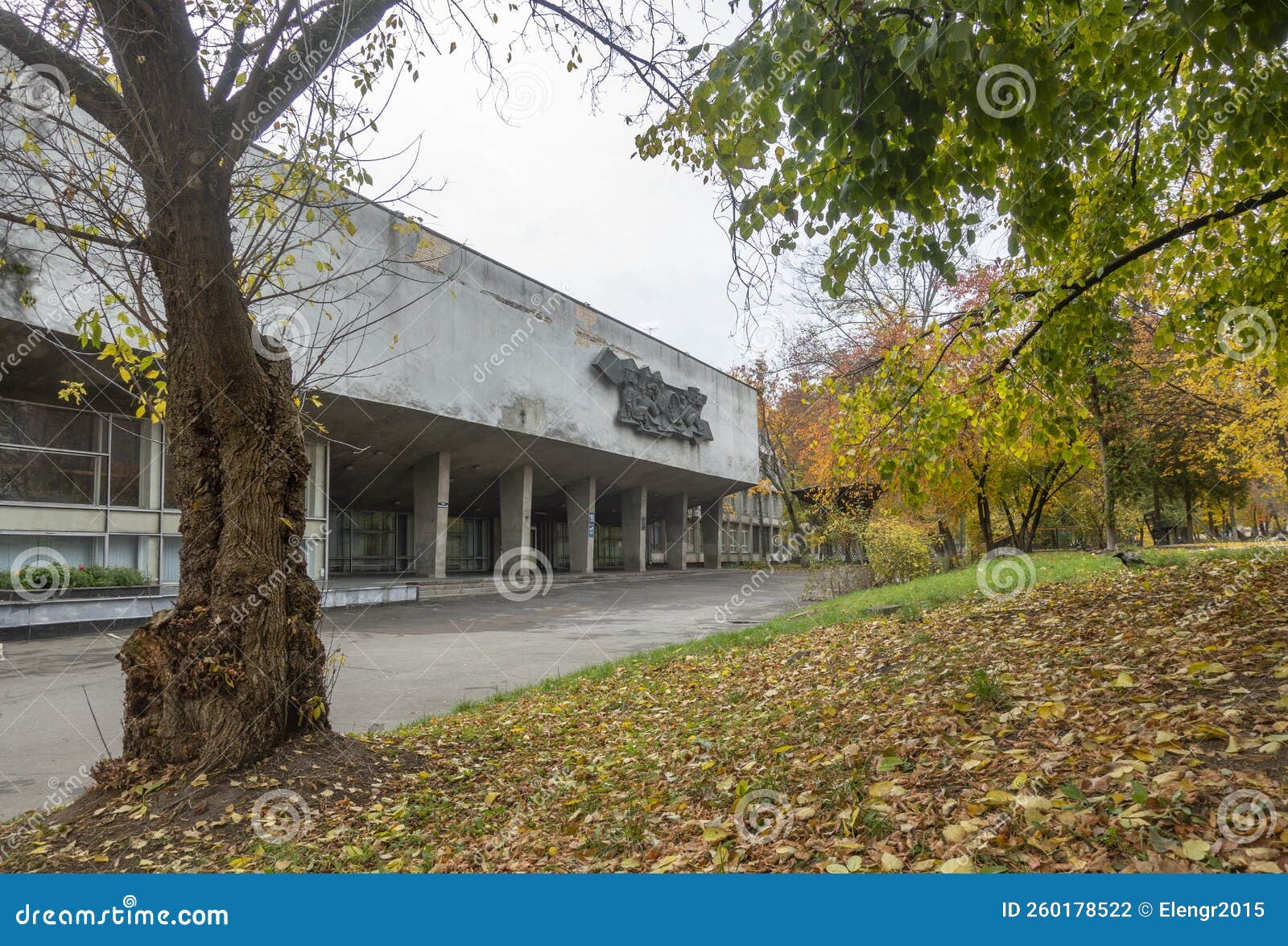 Building 19 of the KPI Building in Autumn Editorial Photography - Image ...