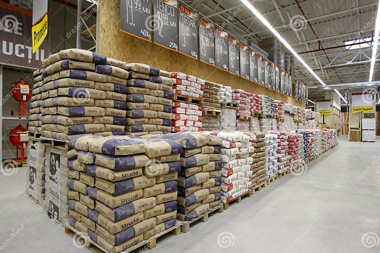 Building materials store editorial photo. Image of buying - 19319471