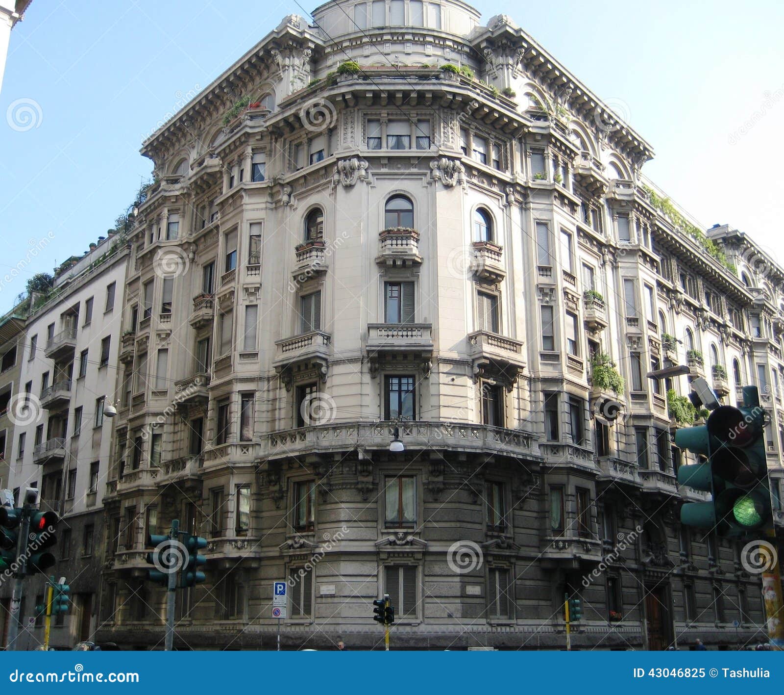 Building in Milan stock image. Image of building, european - 43046825