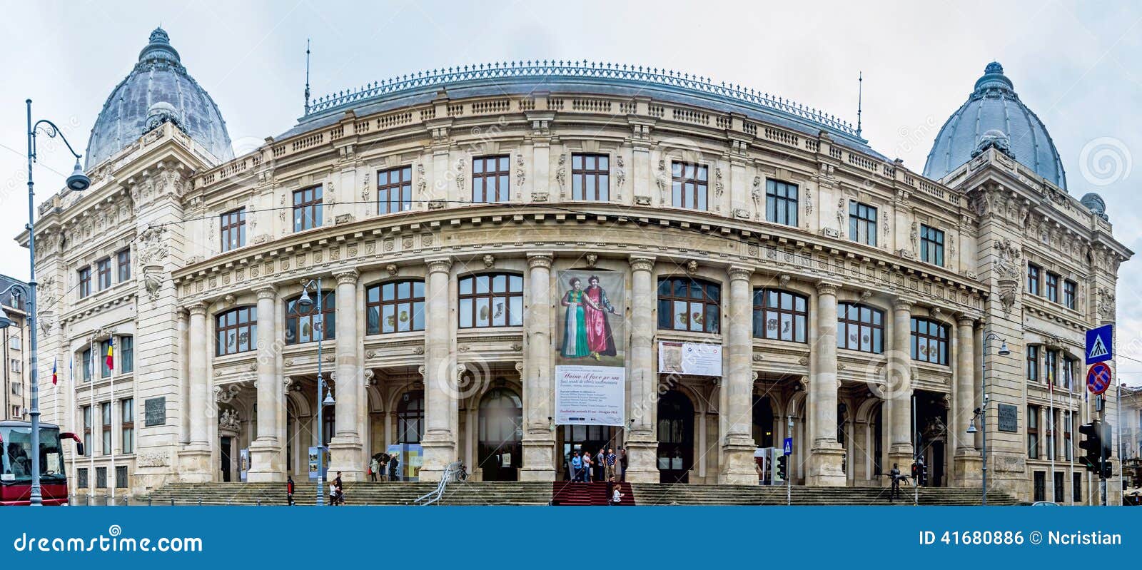 The Building National History Museum. Editorial Photo - Image of ...