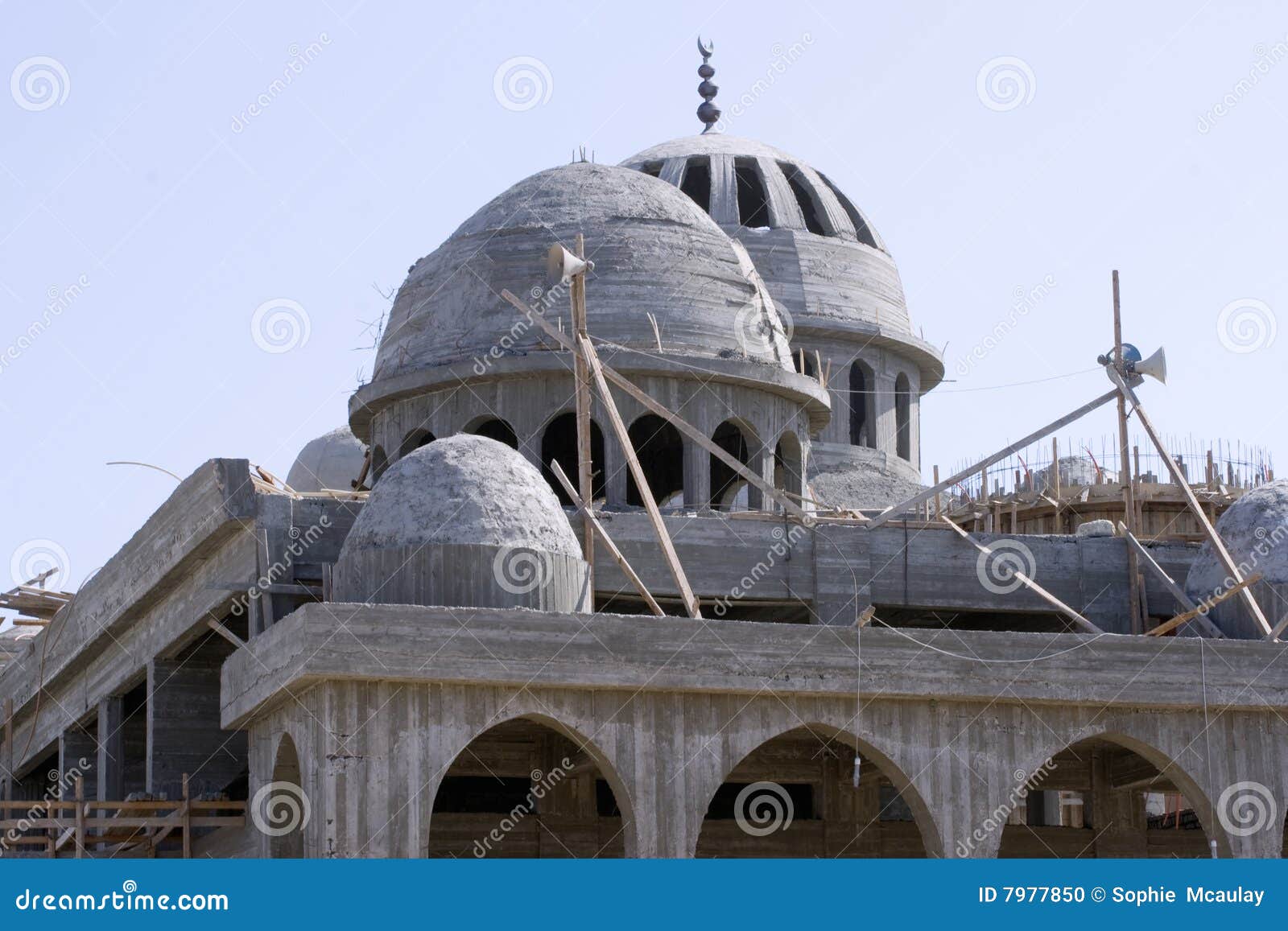 Building a new mosque stock photo. Image of followers - 7977850