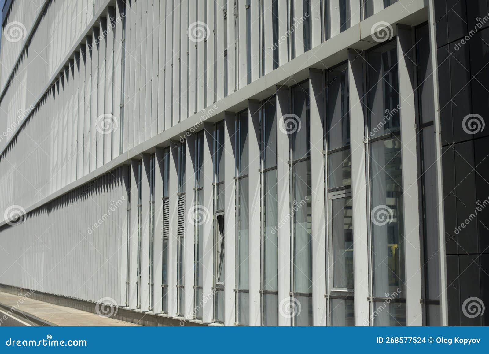 Lines In Architecture Stock Image | CartoonDealer.com #16069807