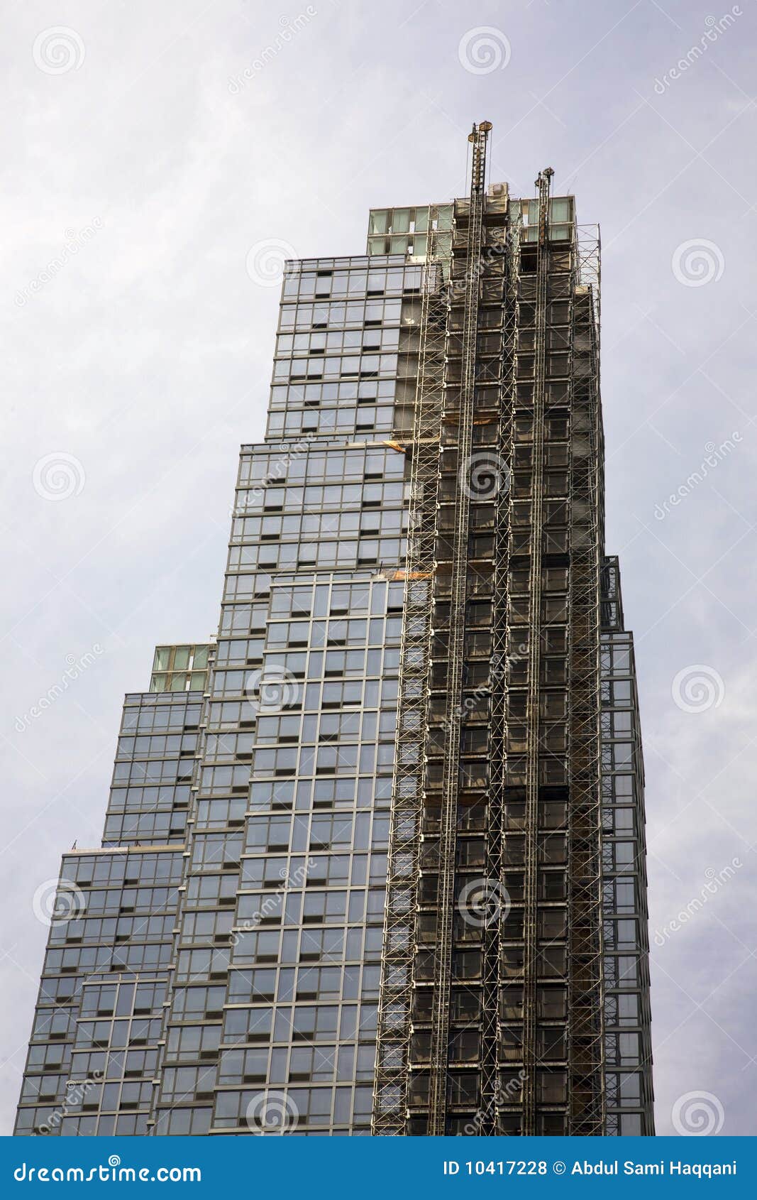 Building in progress stock photo. Image of facade, pulley - 10417228