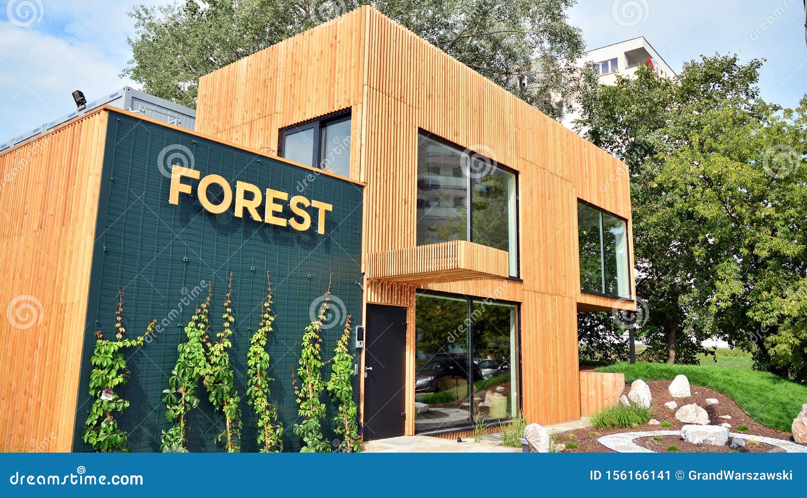 Building Promoting the Construction of the Complex Forest Office ...