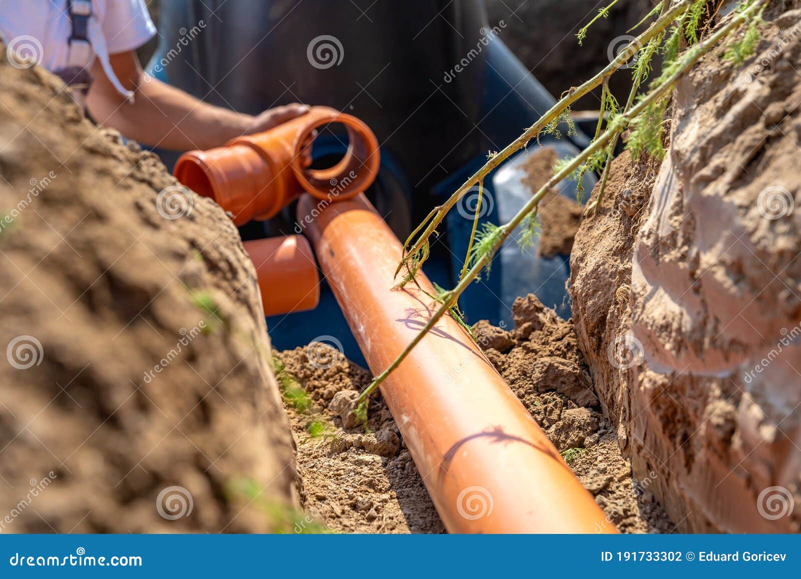 Building a Rainwater Drainage To the Collection Container with the Help ...