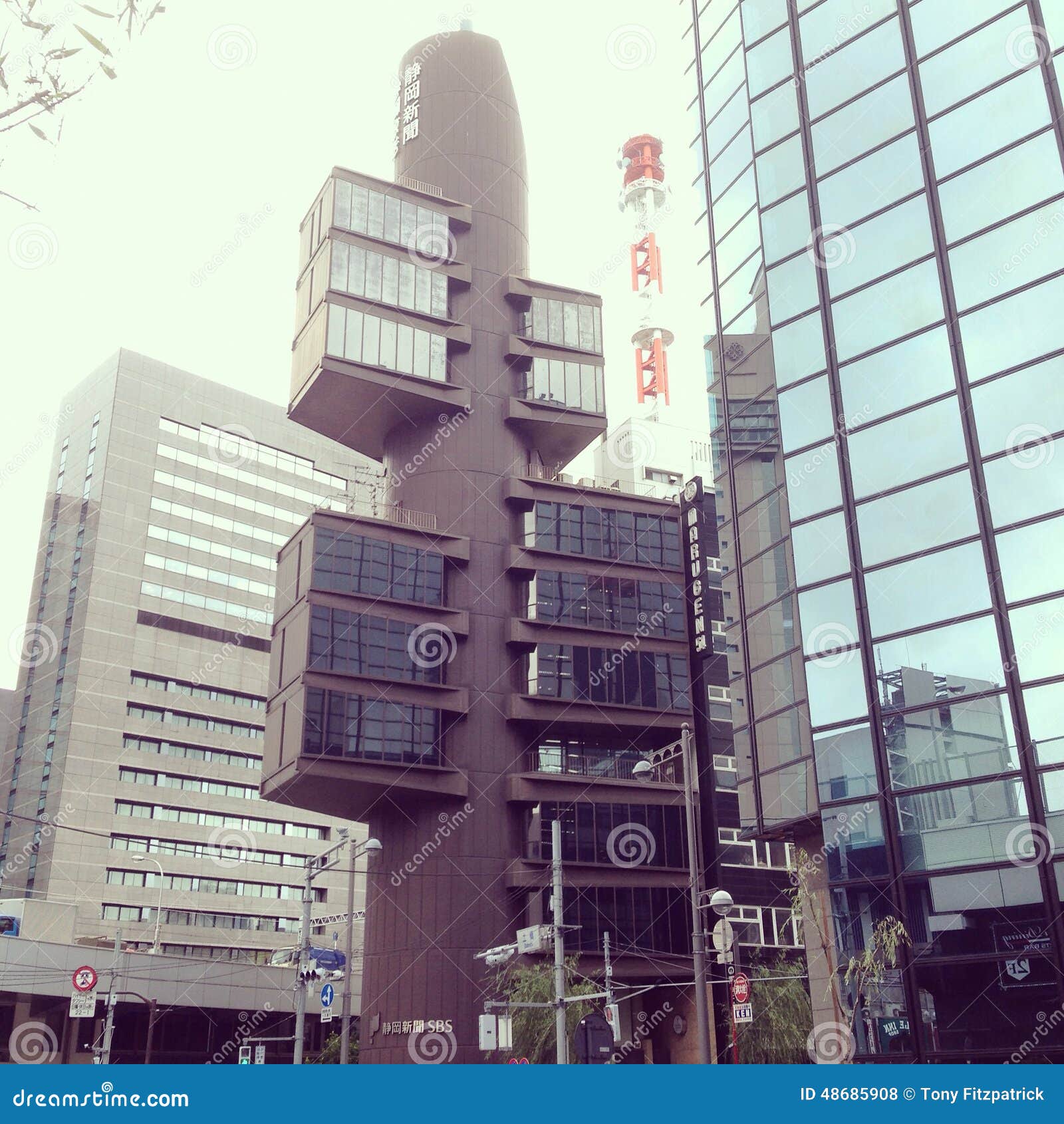 Building in Shimbashi editorial stock photo. Image of shimbashi - 48685908