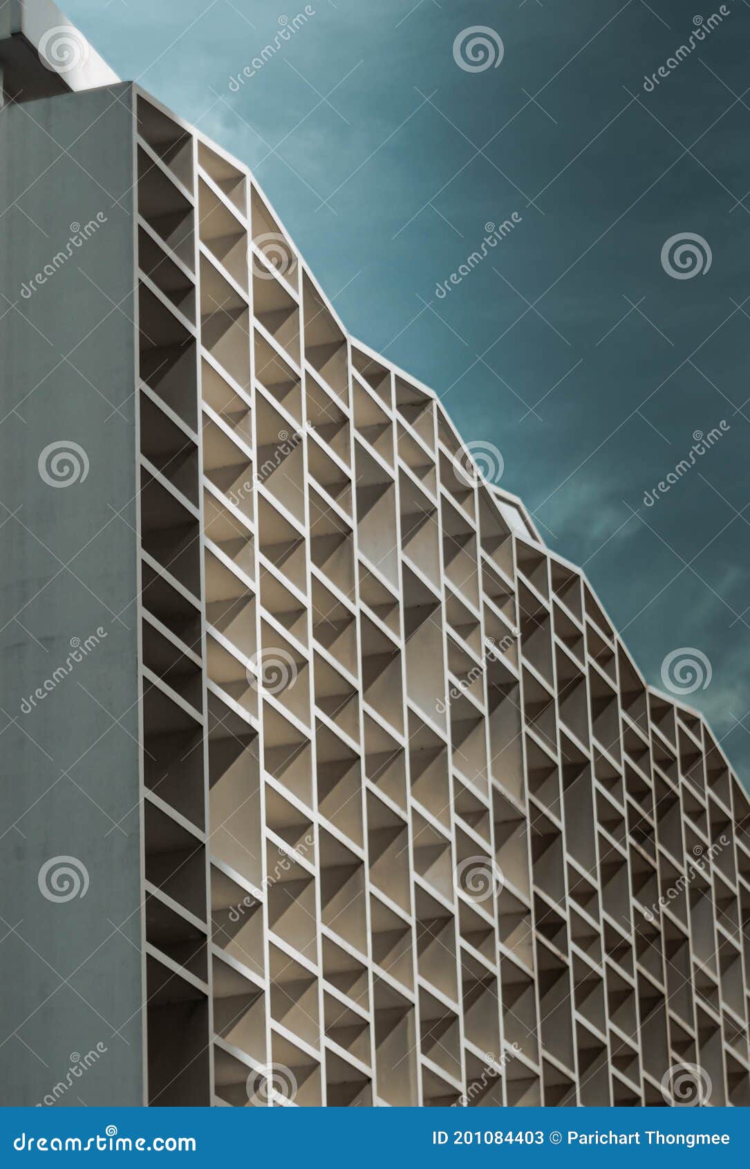 Building Skin FaÃ§ade Modern Style Showing Shading Divide Shade and ...