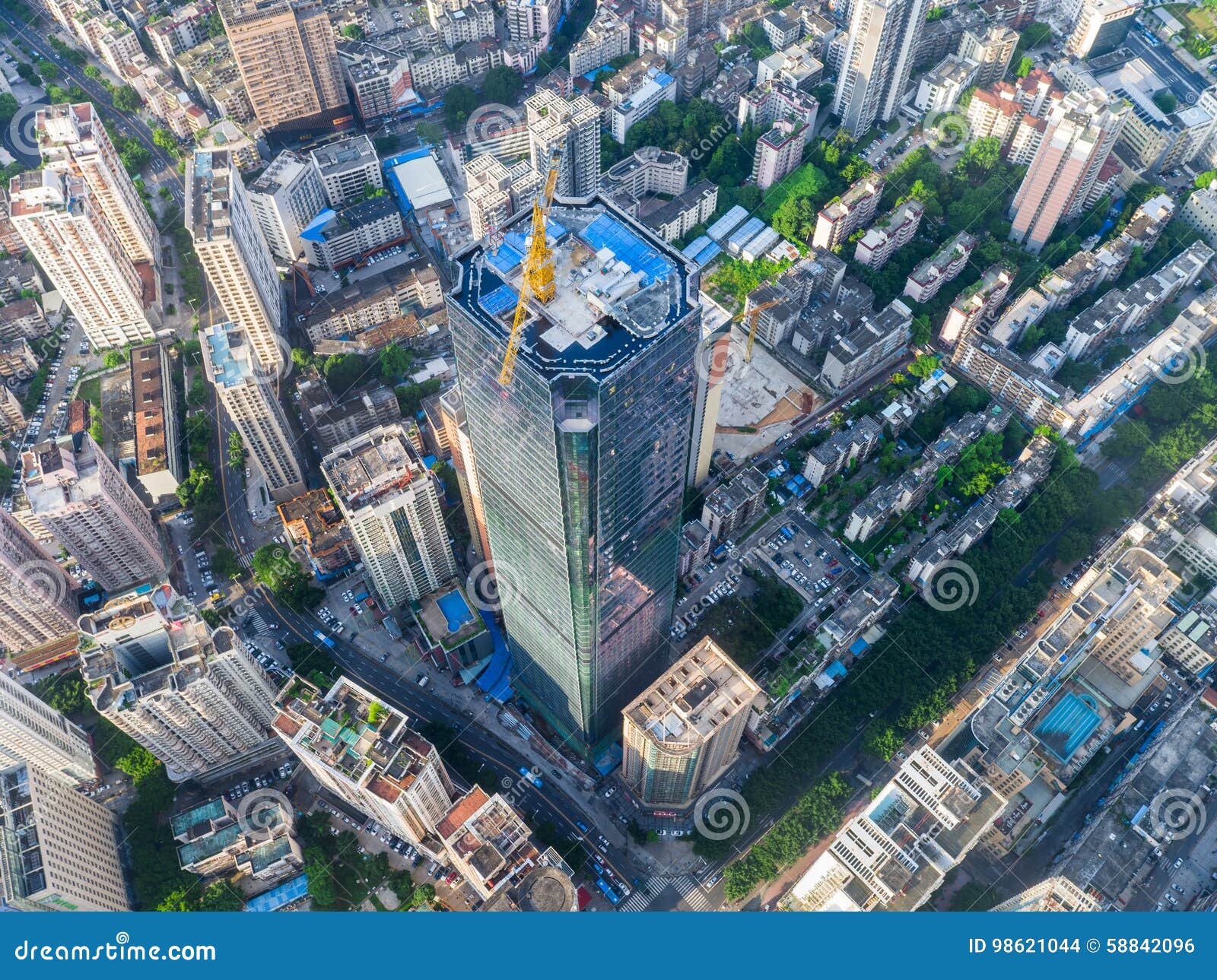 A Building Skycraper in Shenzhen Editorial Stock Image - Image of ...