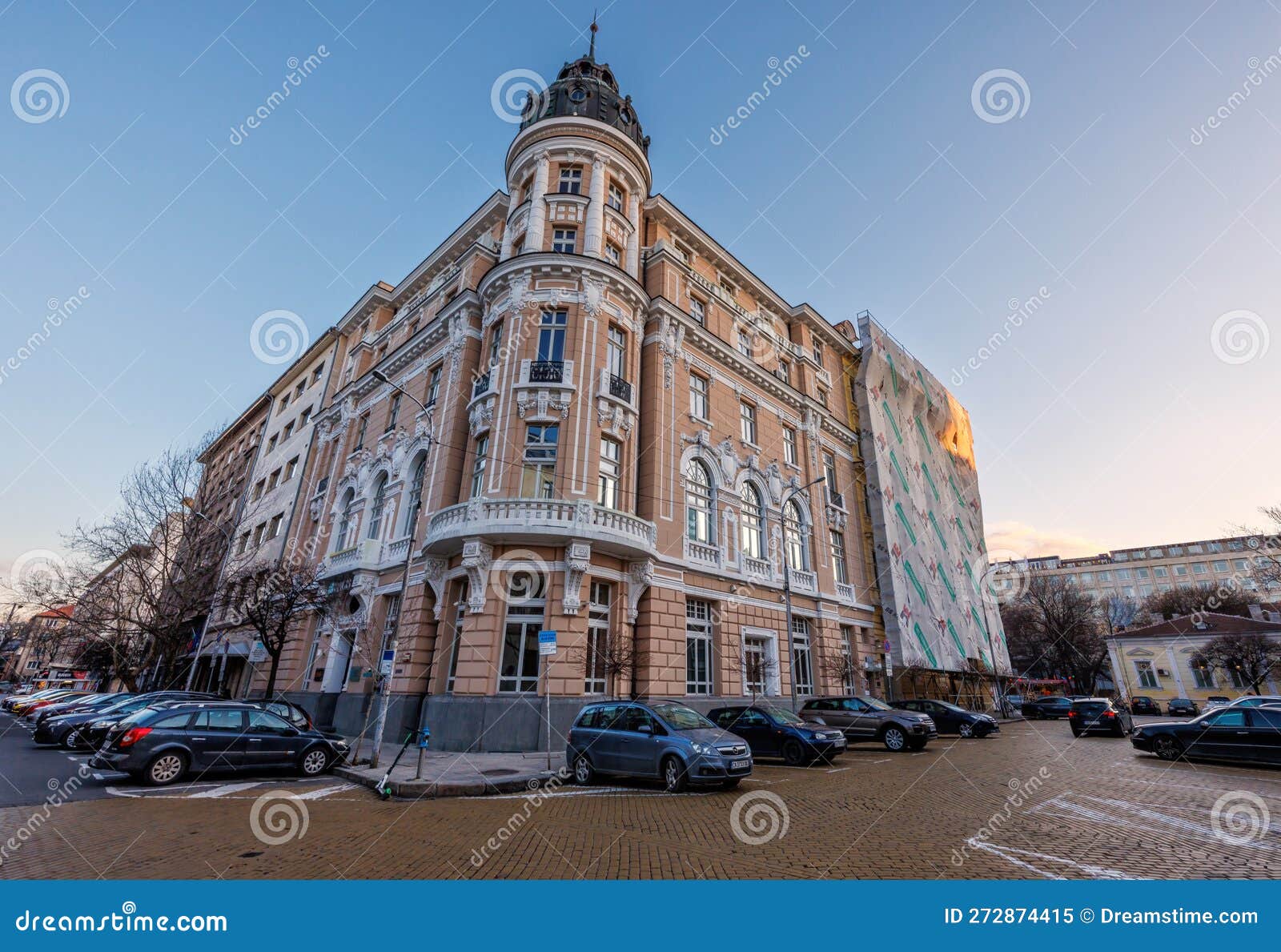 Building in Sofia editorial image. Image of street, skyscraper - 272874415