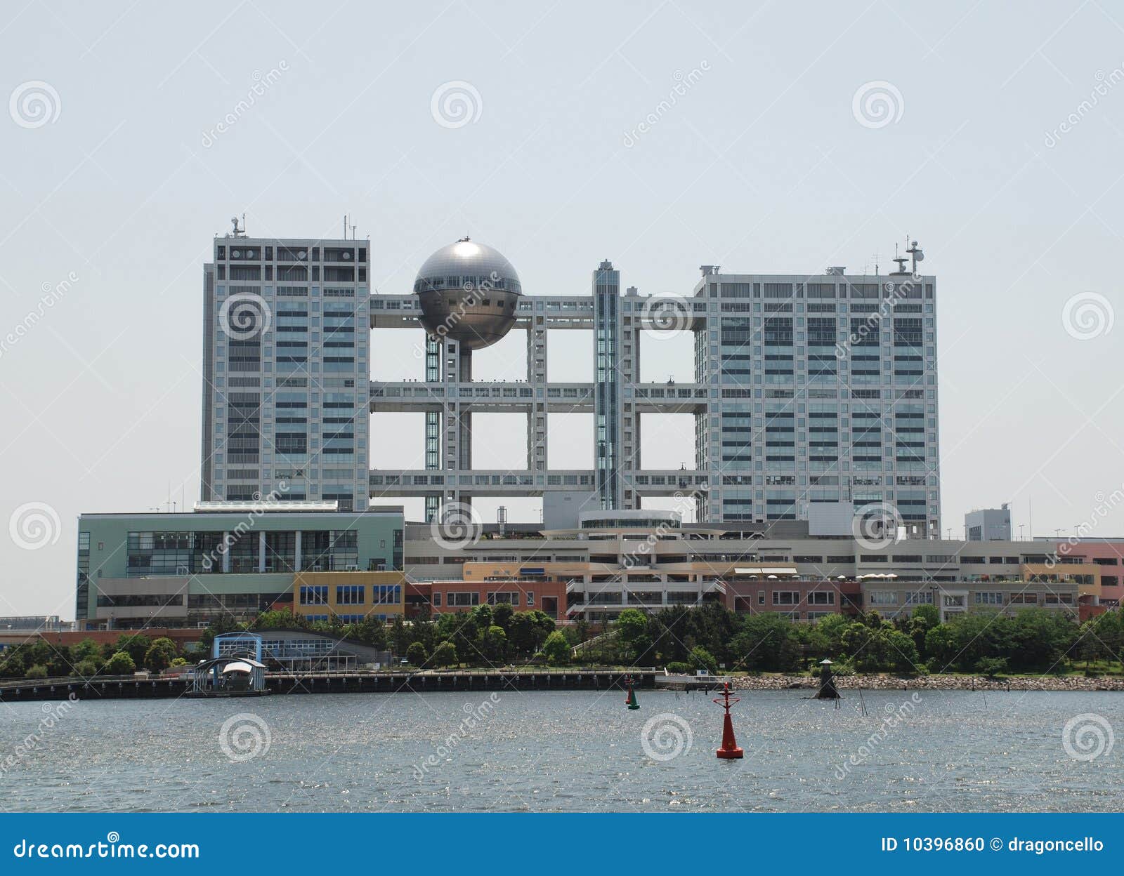 Building on Tokyo Waterfront Stock Photo - Image of offices, city: 10396860
