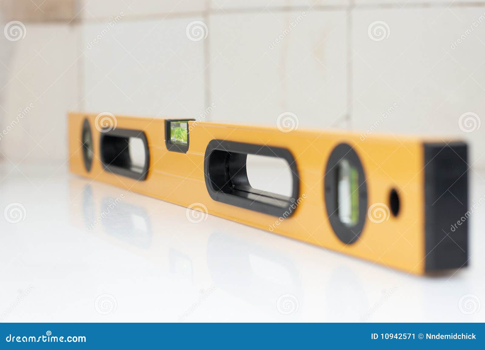 Building tools: Level stock image. Image of hand, skill - 10942571