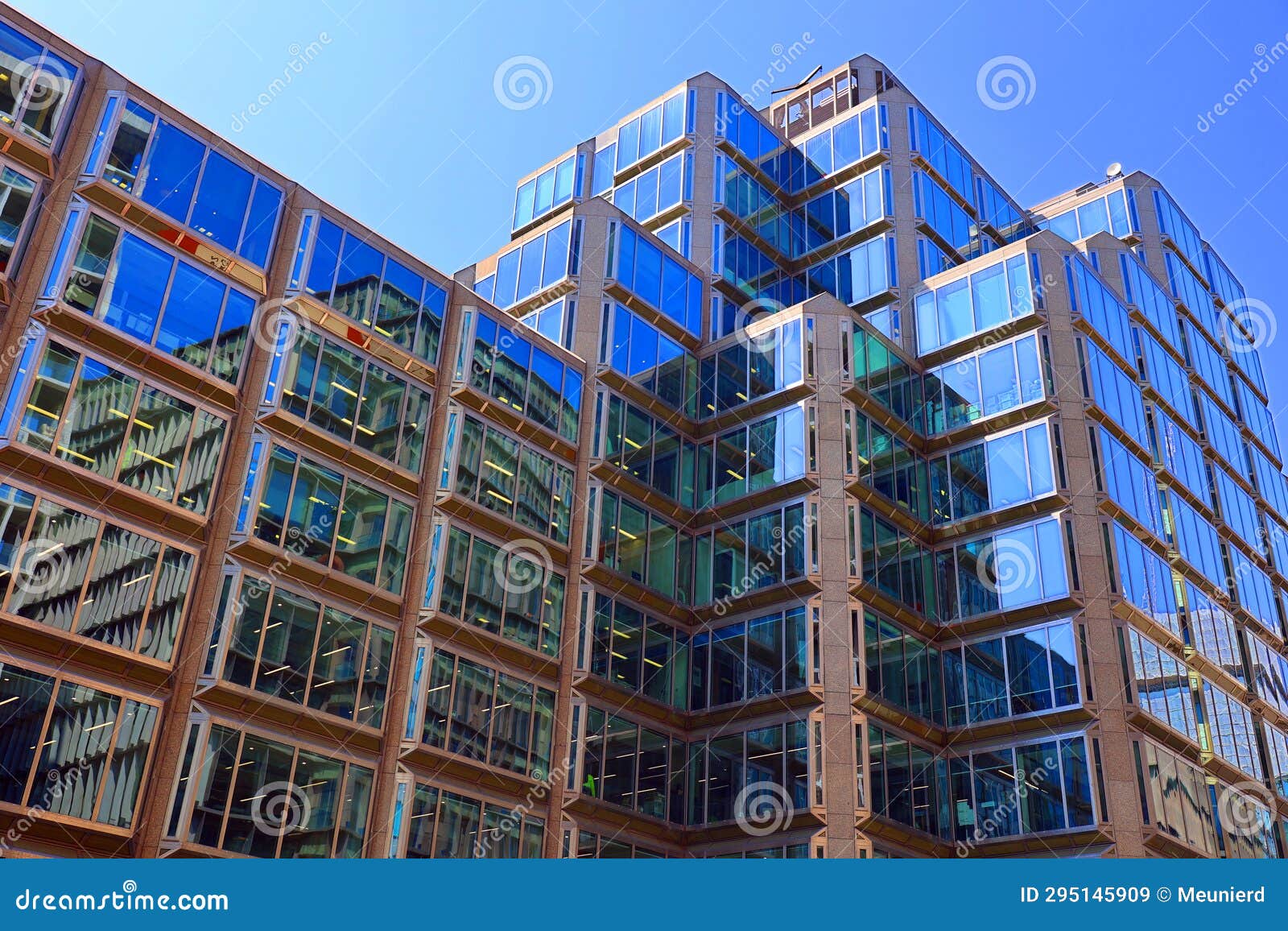 Building Ultra-modern, Beautifully Engineered and Architecturally ...