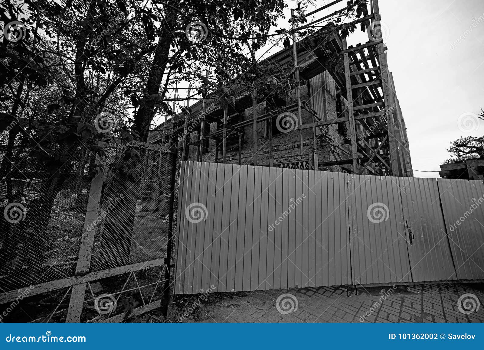 Building Under Construction, Black and White Stock Photo - Image of ...