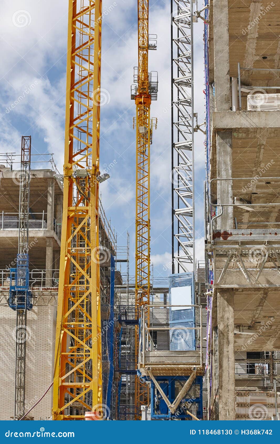 Building Under Construction. Crane Machinery Structure Stock Photo ...