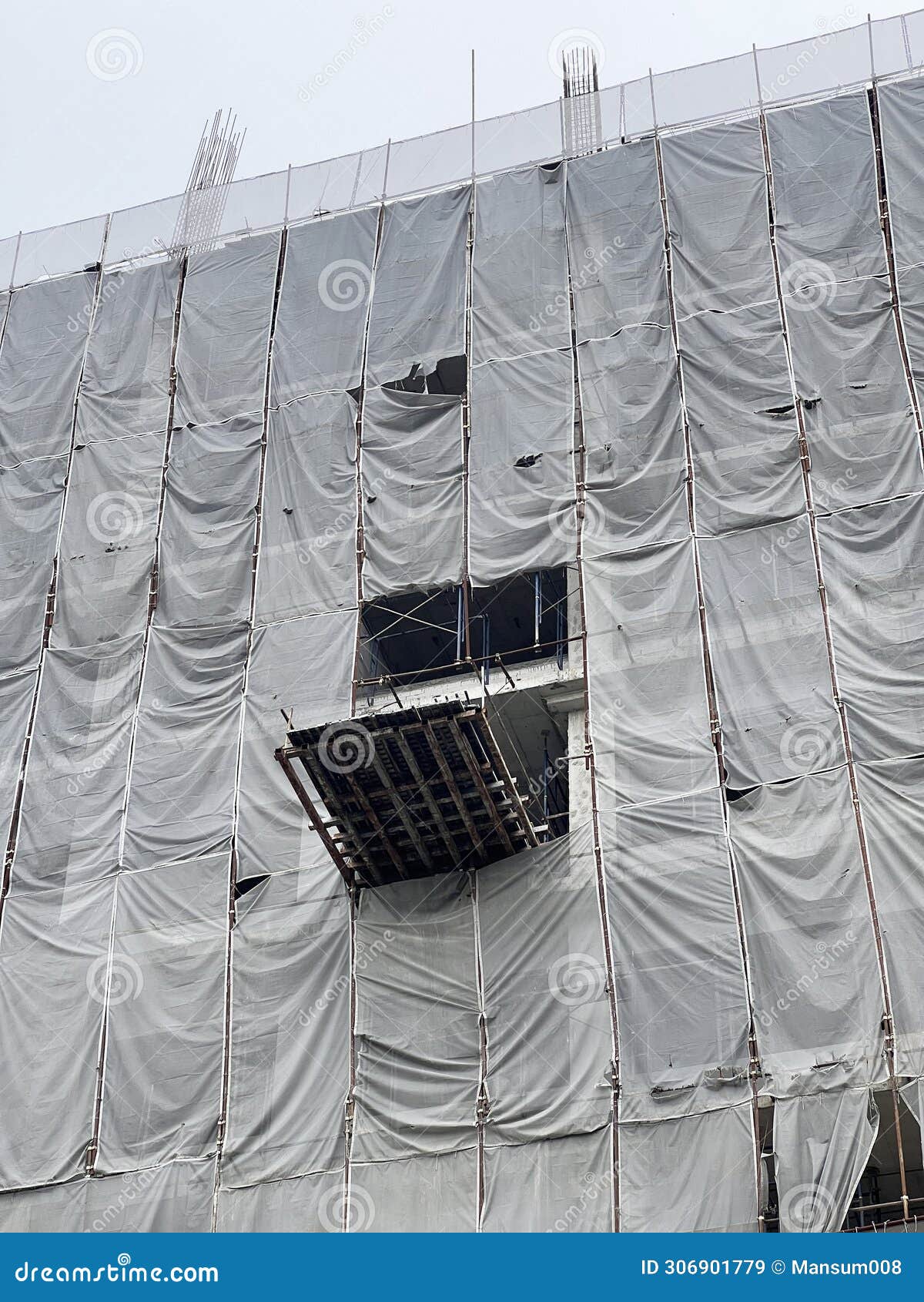Building Under Construction. Scaffolding and Concrete Wall Stock Image ...