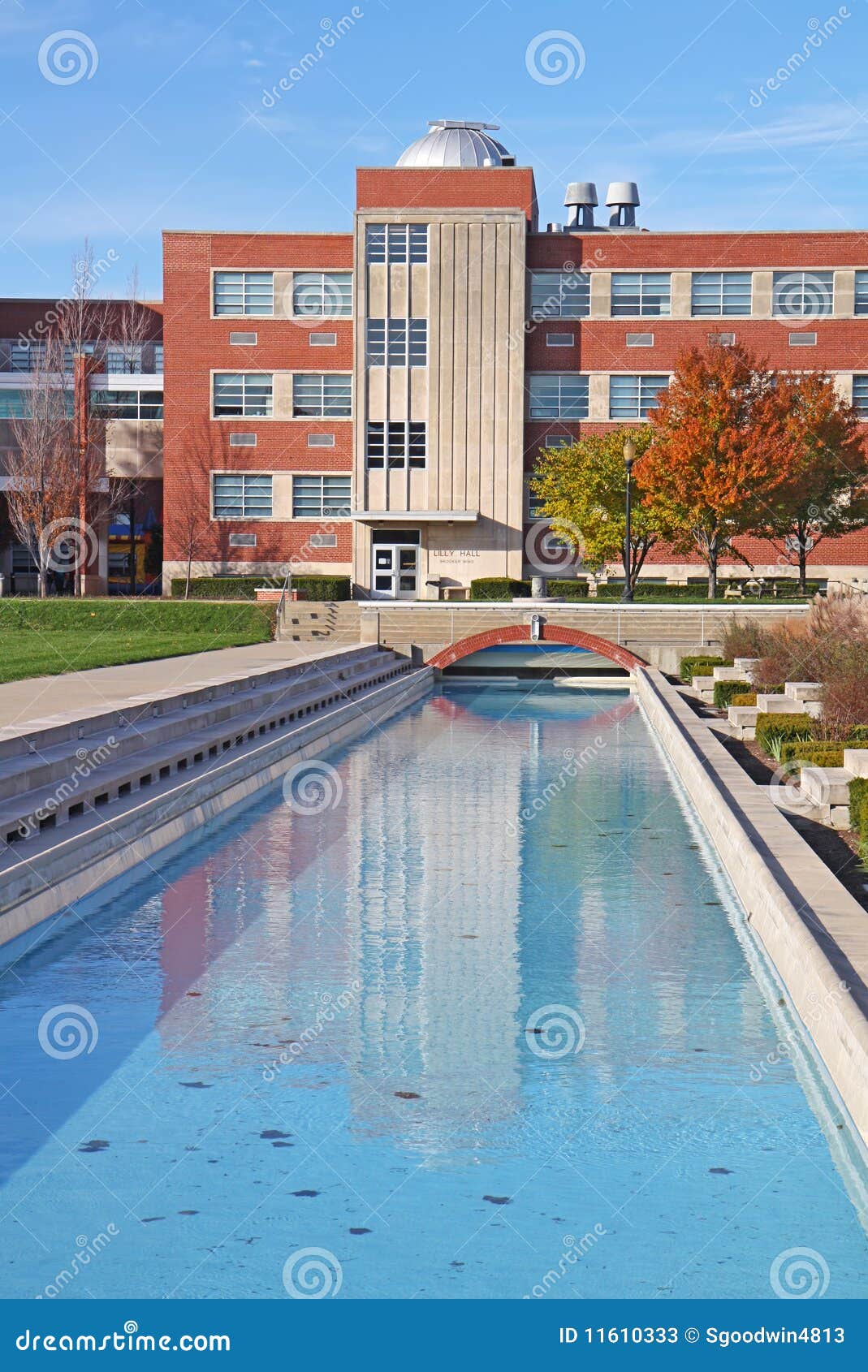 Building on a University Campus Vertical Stock Image - Image of ...