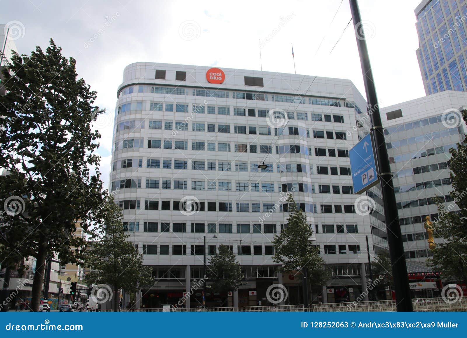 Building on the Weena in Rotterdam Where Head Office of Coolblue is in ...
