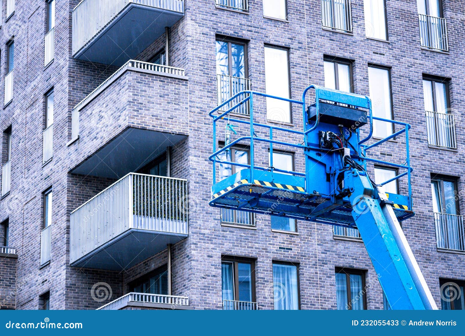 Building Works Cherry Picker Stock Image - Image of edit, lift: 232055433