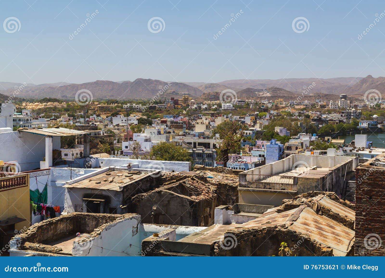 Buildings and Machla Hills in Udaipur Stock Image - Image of city ...