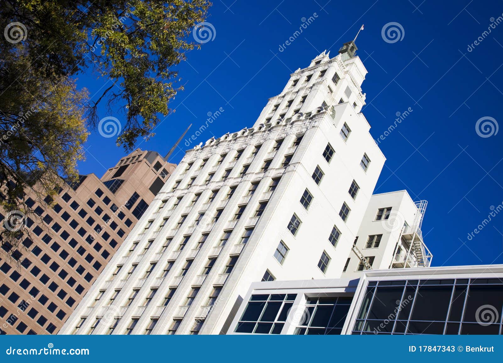 921 Buildings Memphis Stock Photos - Free & Royalty-Free Stock Photos ...