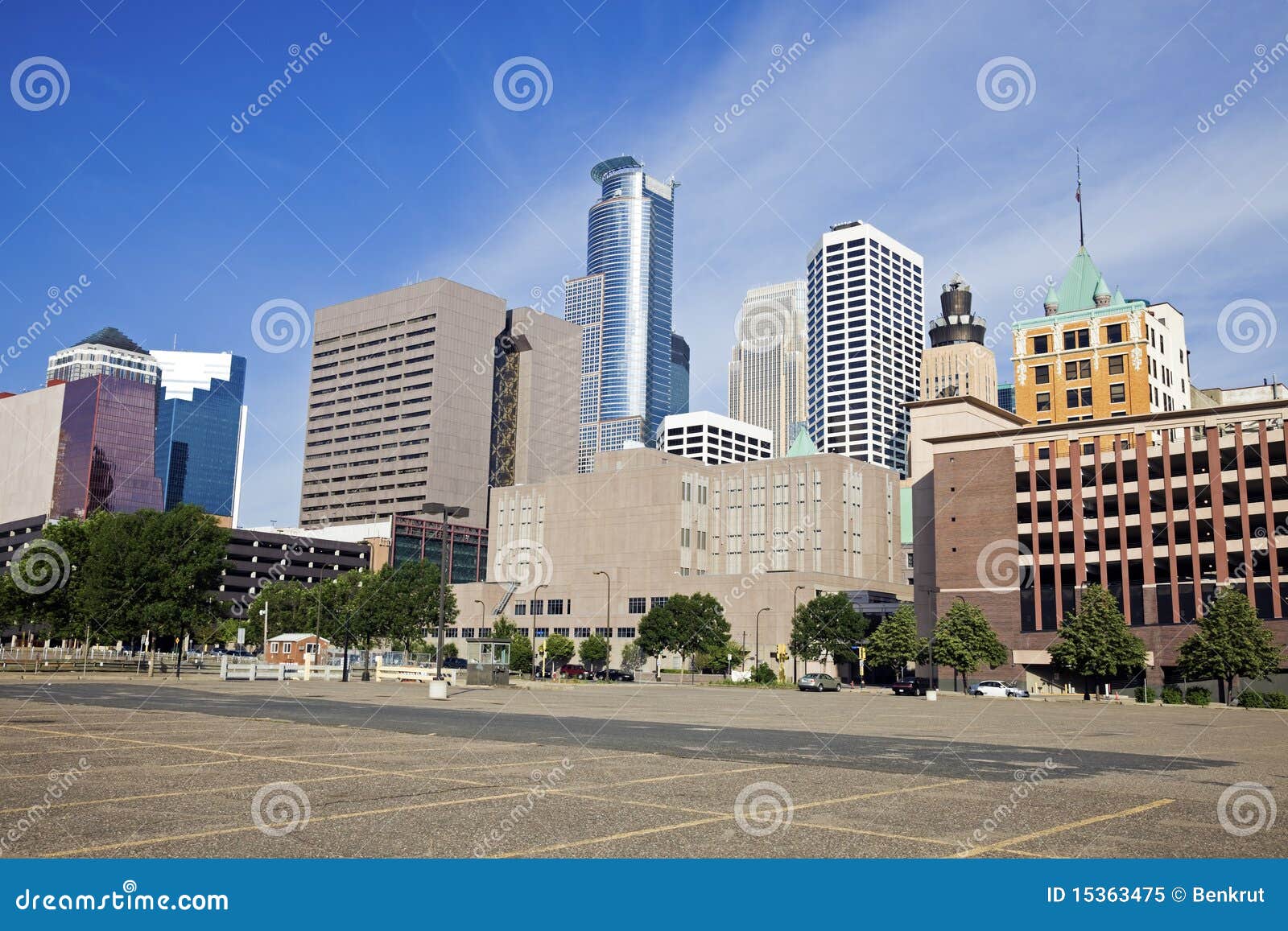 Buildings in Minneapolis stock image. Image of downtown - 15363475