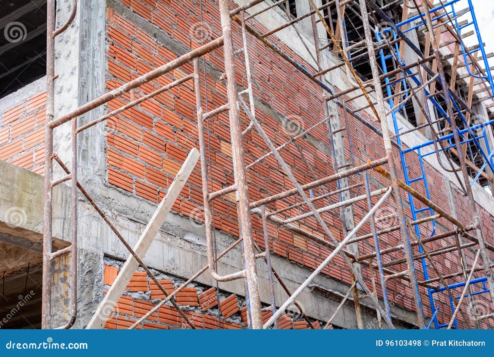 Buildings are Not Finished yet Stock Photo - Image of hoist, estate ...