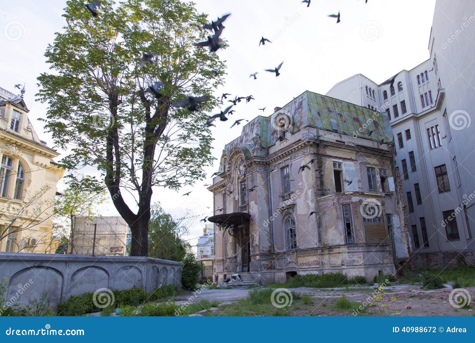 Buildings from Old Bucharest Editorial Photography - Image of inter ...