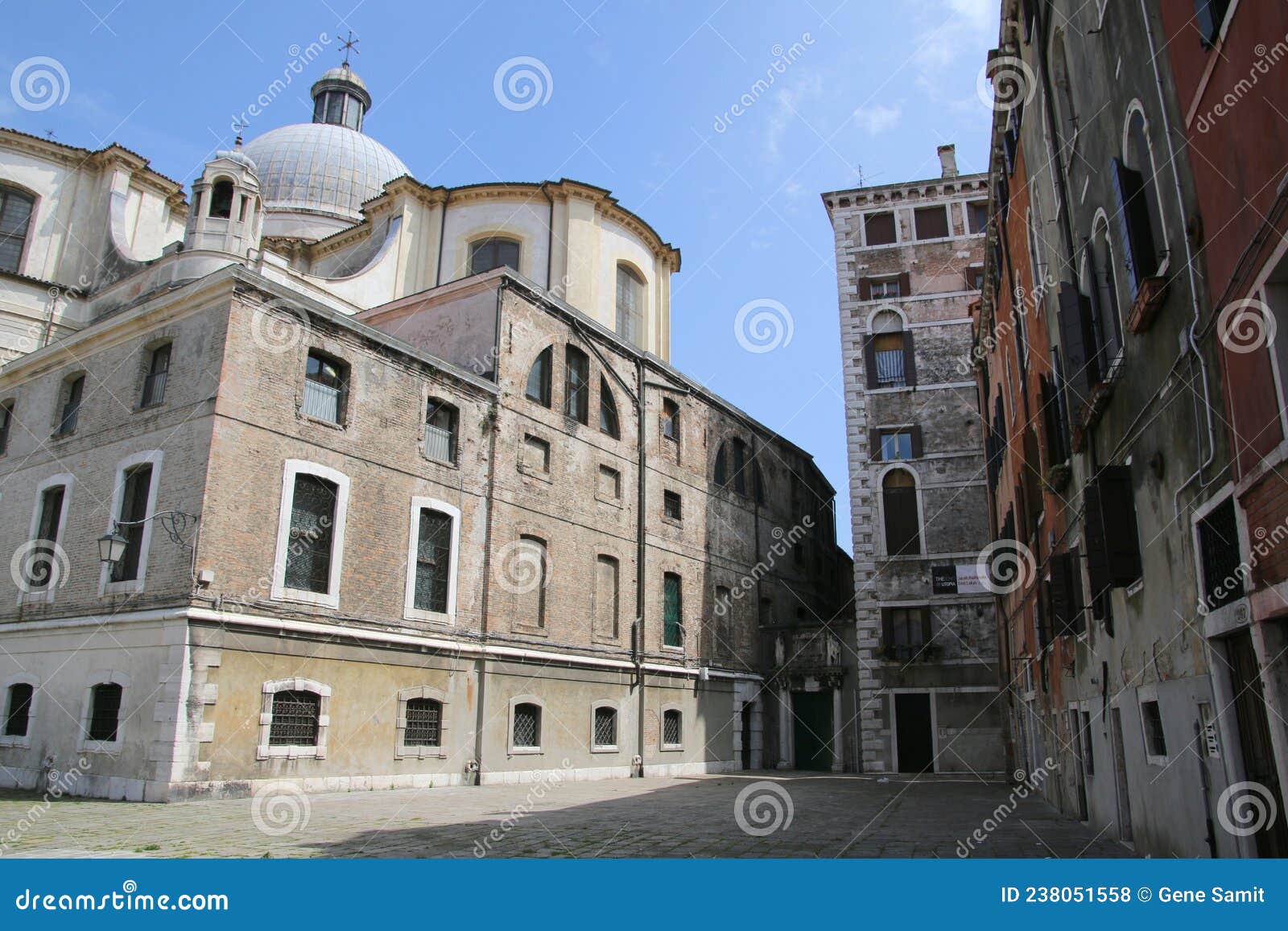 The Buildings in Rome are Very Historic and Creates Great Scenery ...