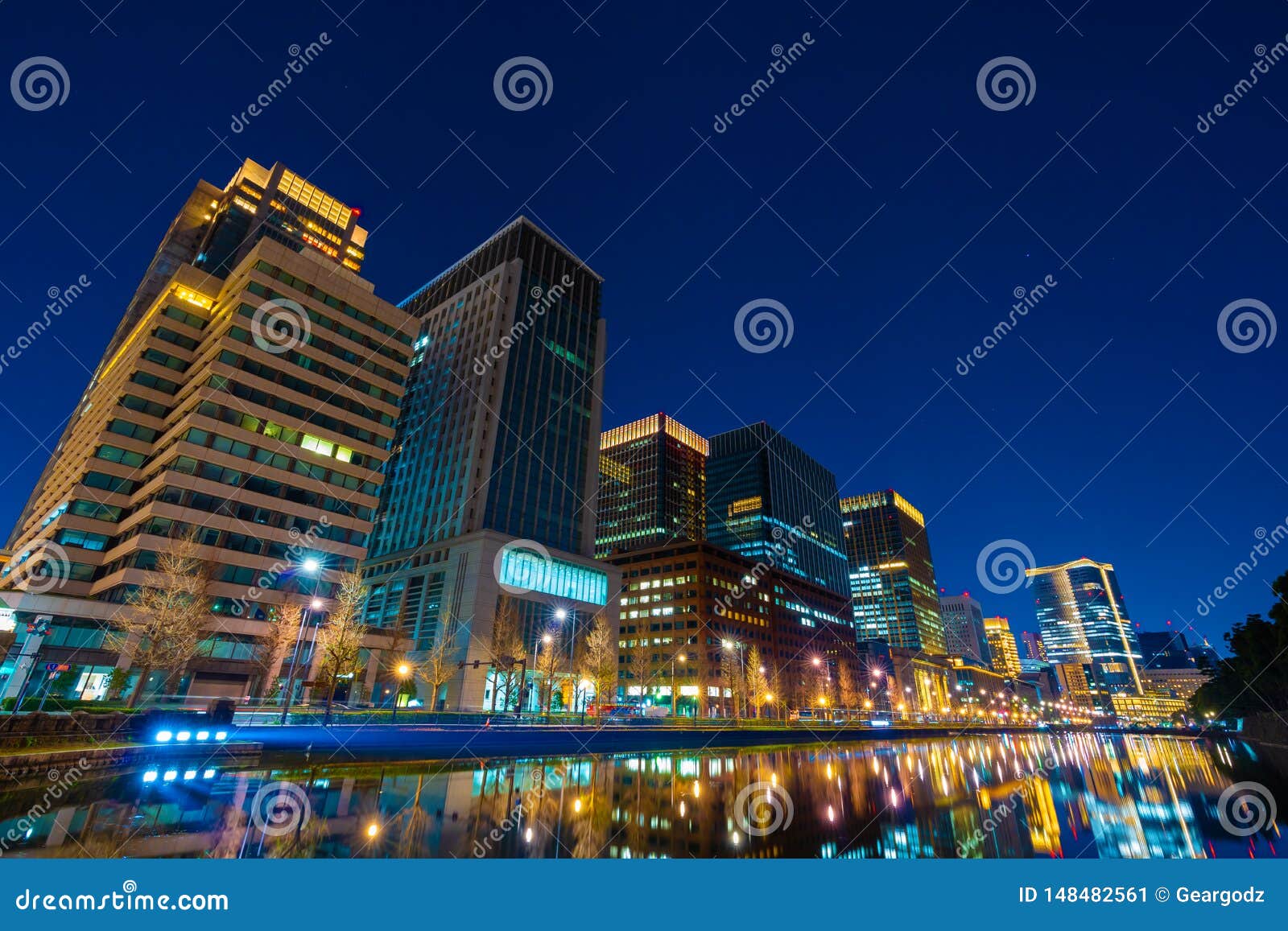 Buildings in Tokyo at Night, Japan Stock Image - Image of building ...