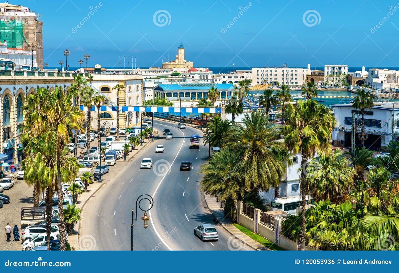 Bulevar En Argel, La Capital De La Playa De Argelia Foto editorial ...