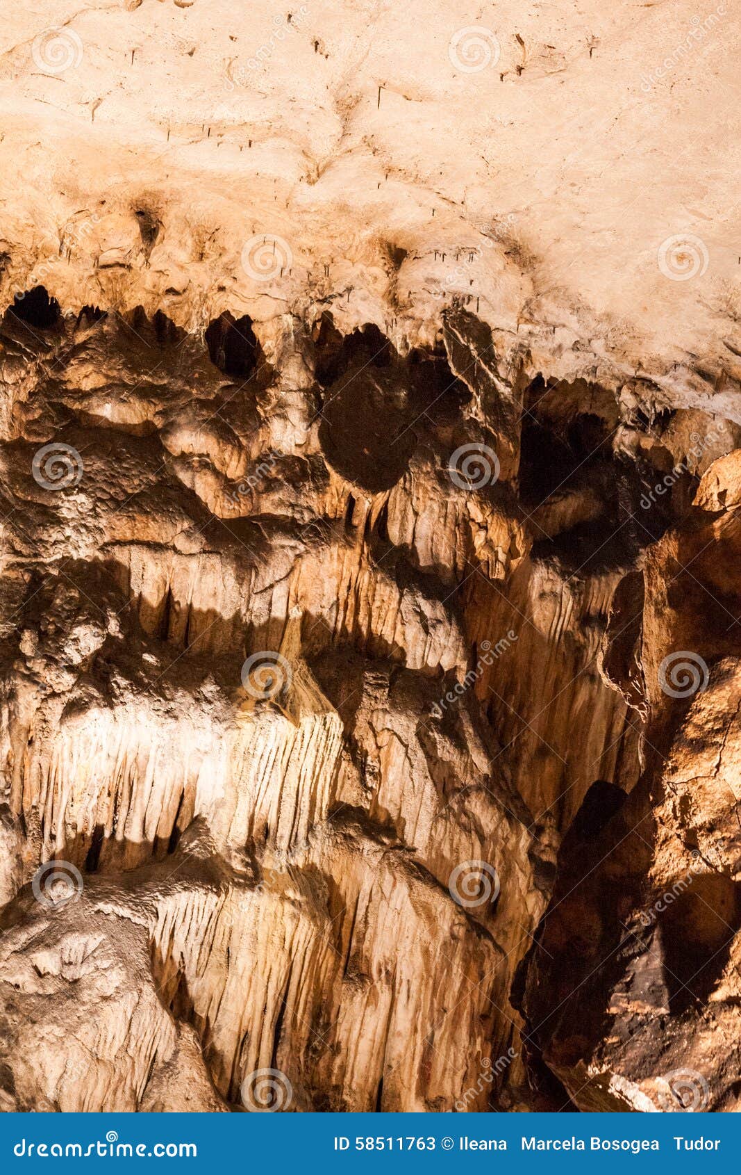 Bulgarian cave Magura stock image. Image of dark, amazing - 58511763