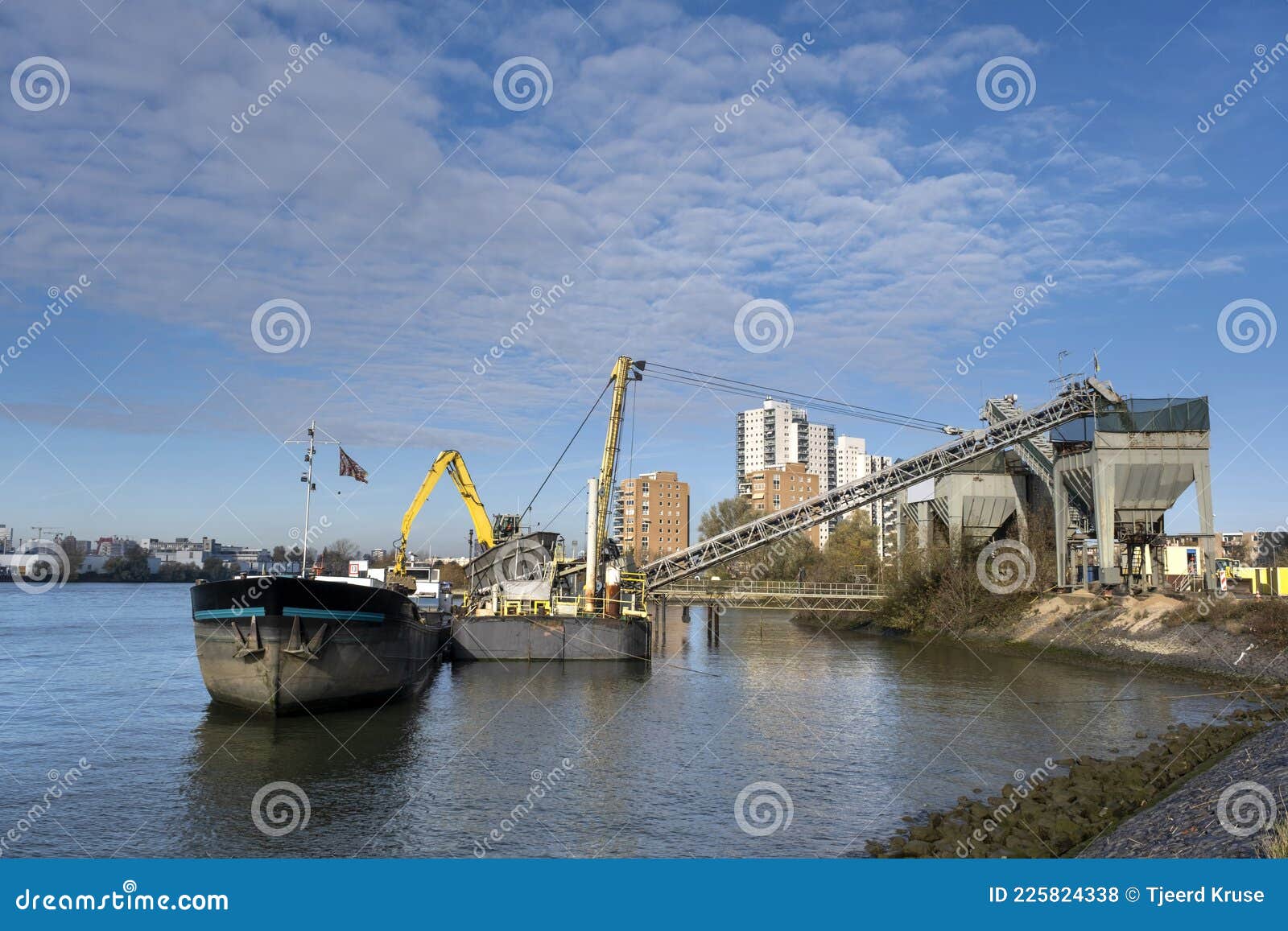 Bulk Cargo Ship With Cranes At Quay With Cranes Editorial Photo ...