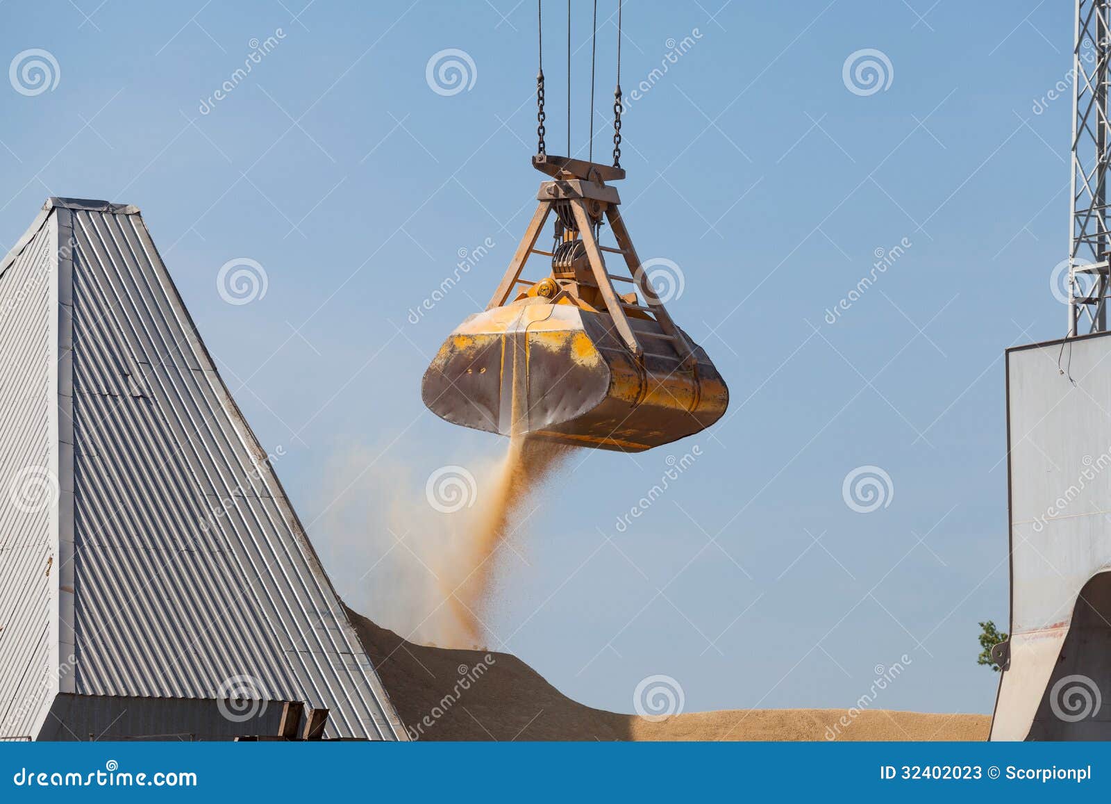 Bulk Cargo Loading and Unloading Stock Image - Image of earth ...