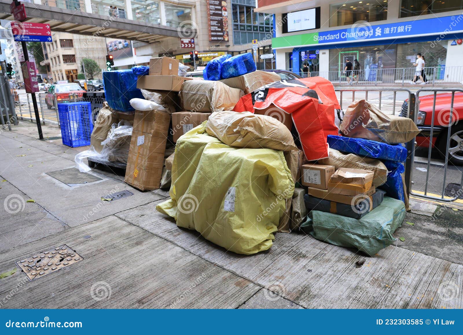 Bulk Garbage for Collection at Hong Kong Roadside 14 Oct 2021 Editorial ...