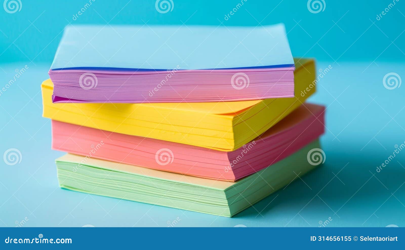 Bulk Memo Pads for Schoolwide Use Stock Illustration - Illustration of ...