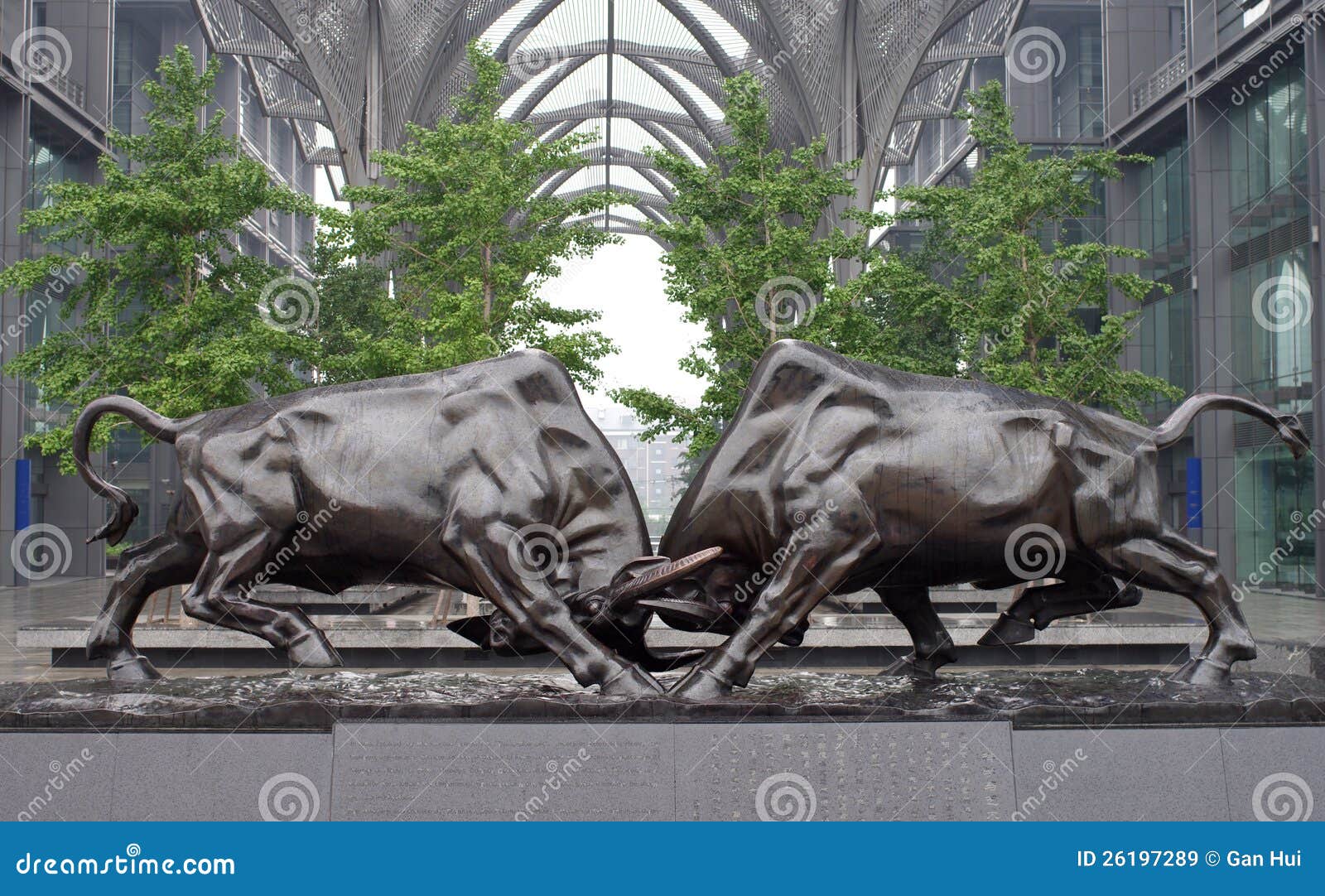 Bull outside editorial stock image. Image of city, figurine - 26197289