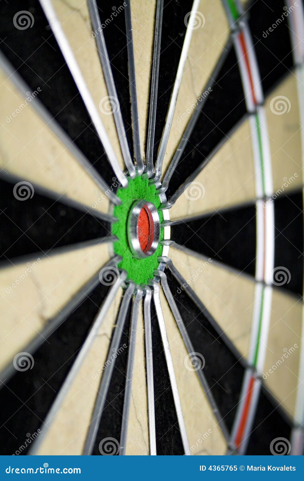 Bull's-eye Picture. Image: 4365765