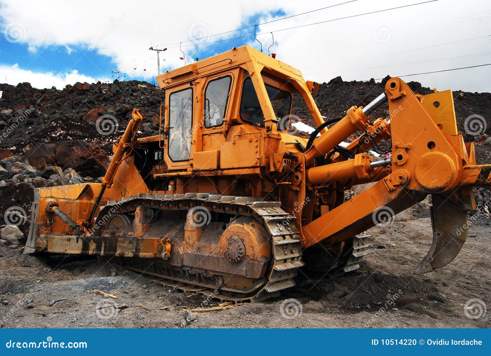 Bulldozer stock photo. Image of construction, bulldozer - 10514220
