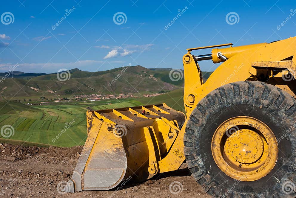 Bulldozer stock image. Image of industry, ground, mountain - 21641817