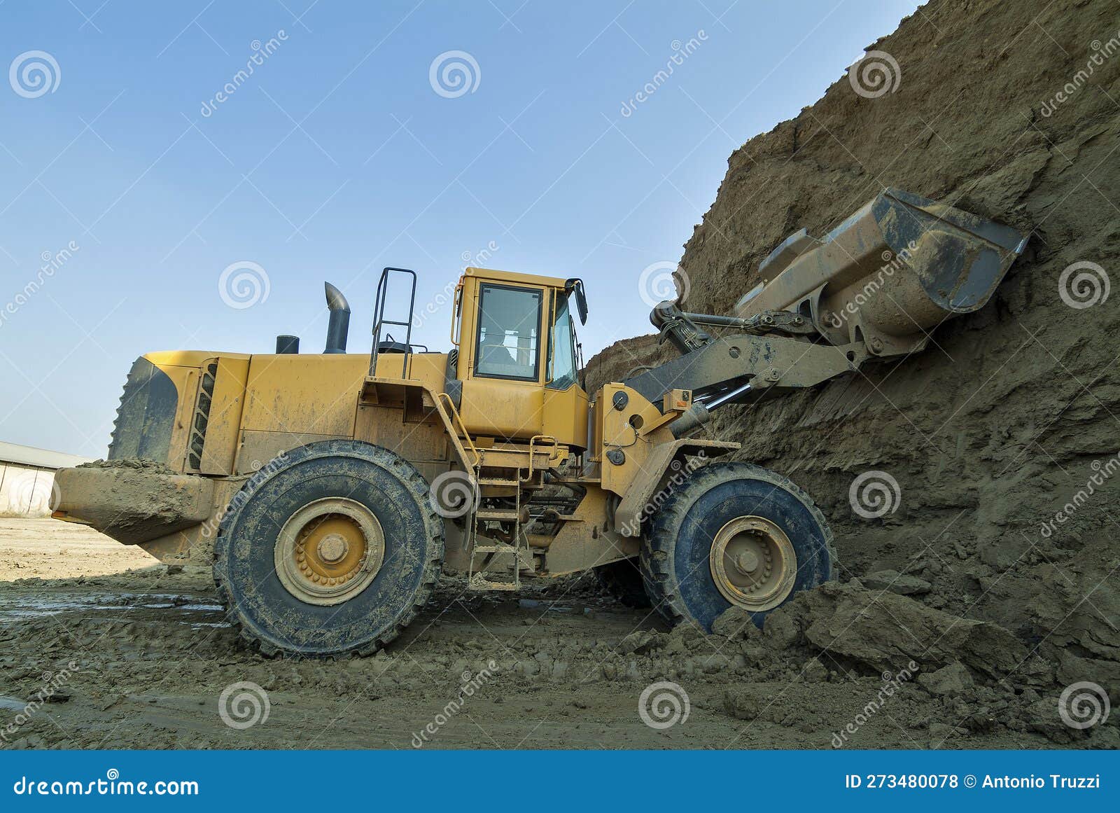 Bulldozer in Action in a Quarry Editorial Stock Photo - Image of ...