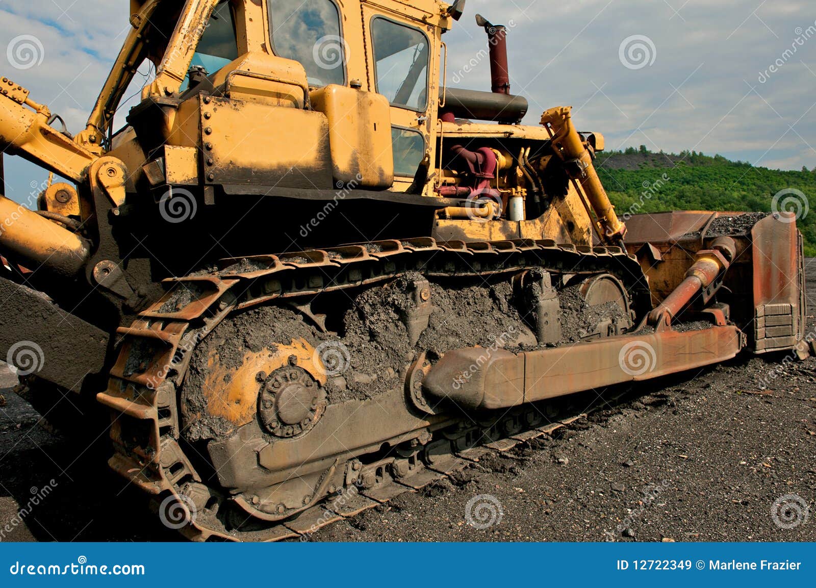 Bulldozer at a coal mine. stock image. Image of coal - 12722349