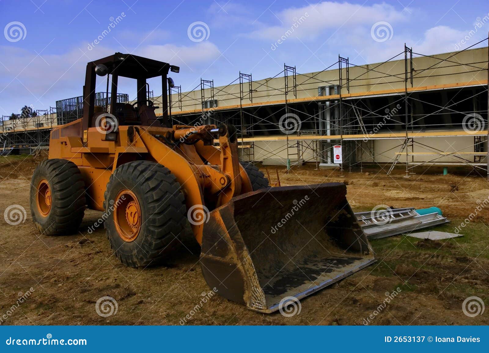 Bulldozer And Construction Picture. Image: 2653137