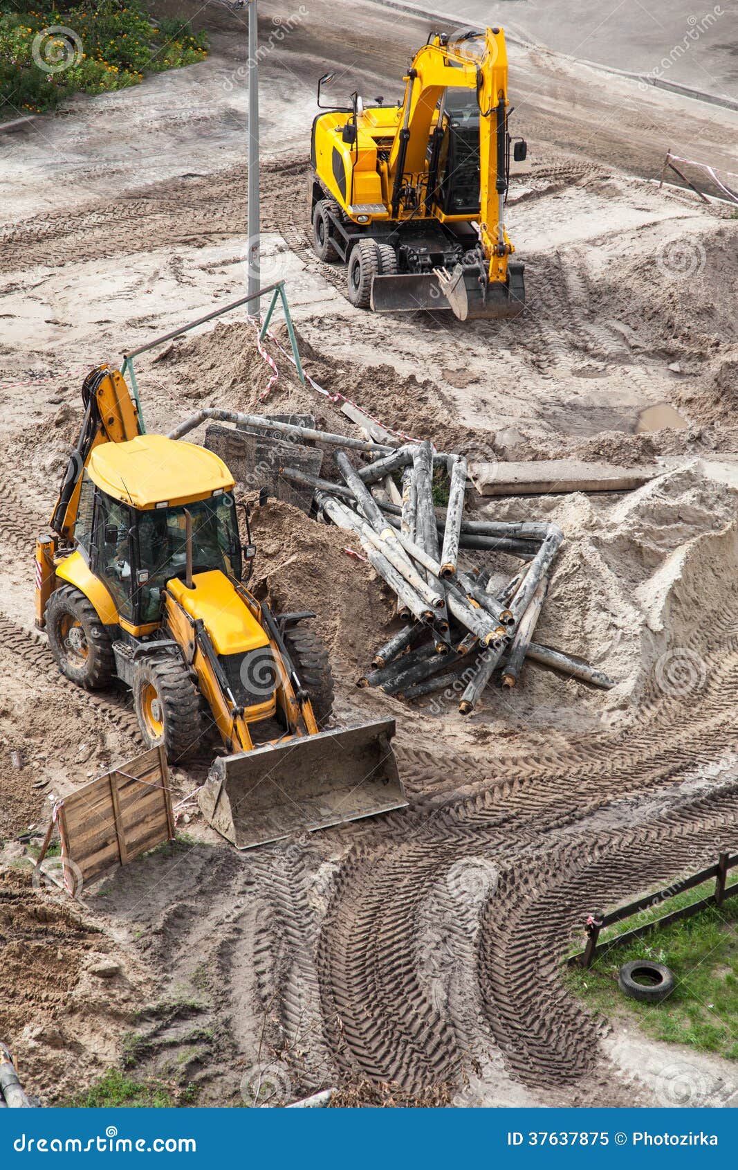 Bulldozer Digging the Ground Stock Image - Image of outdated, activity ...